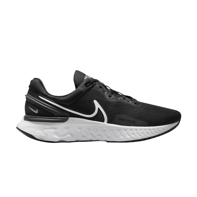 Nike React Miler 3 Black White – Side Kicks