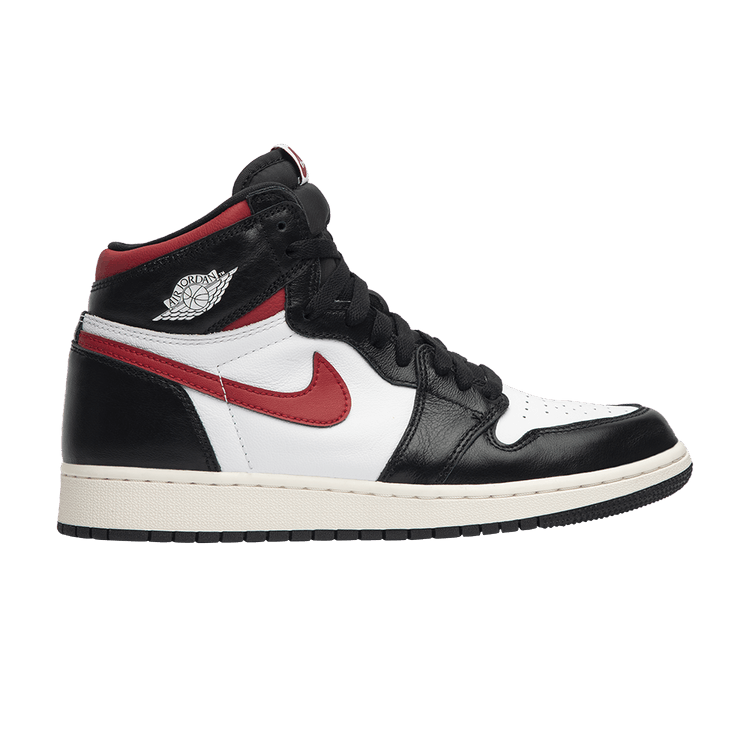 Jordan 1 Retro High Black Gym Red (GS) – Side Kicks