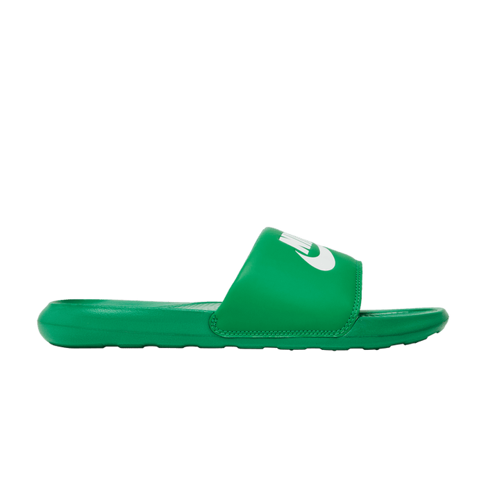 Nike SB Victori One Slide Lucky Green – Side Kicks