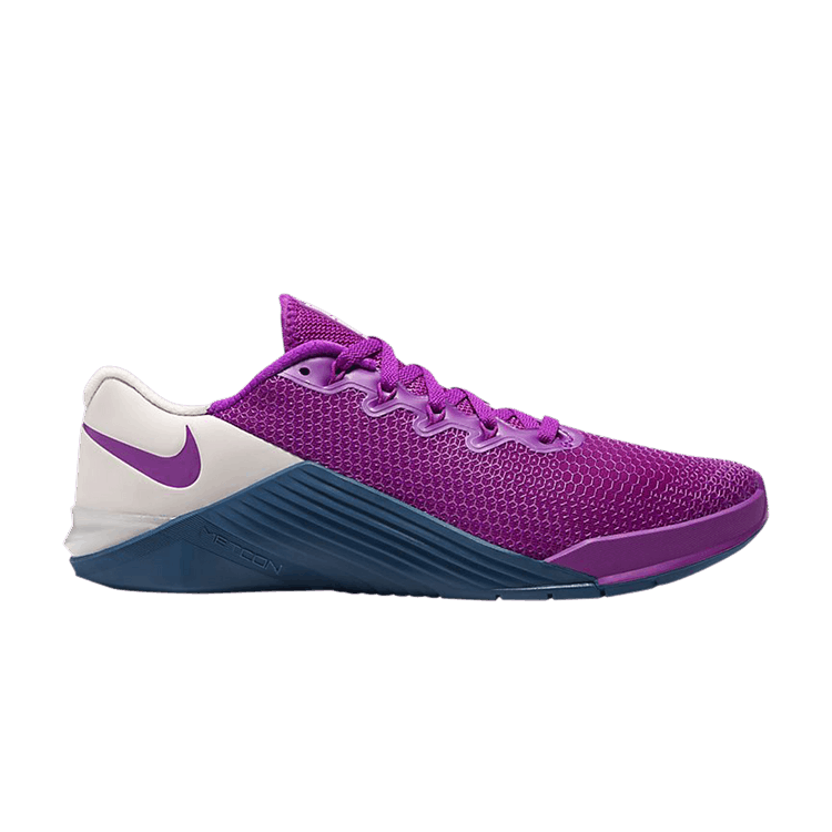 Nike Metcon 5 Vivid Purple (Women's) – Side Kicks